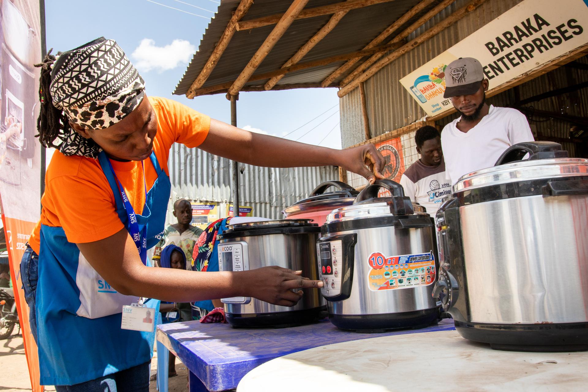 Things Can Change: Introducing eCooking in Kakuma - EnDev