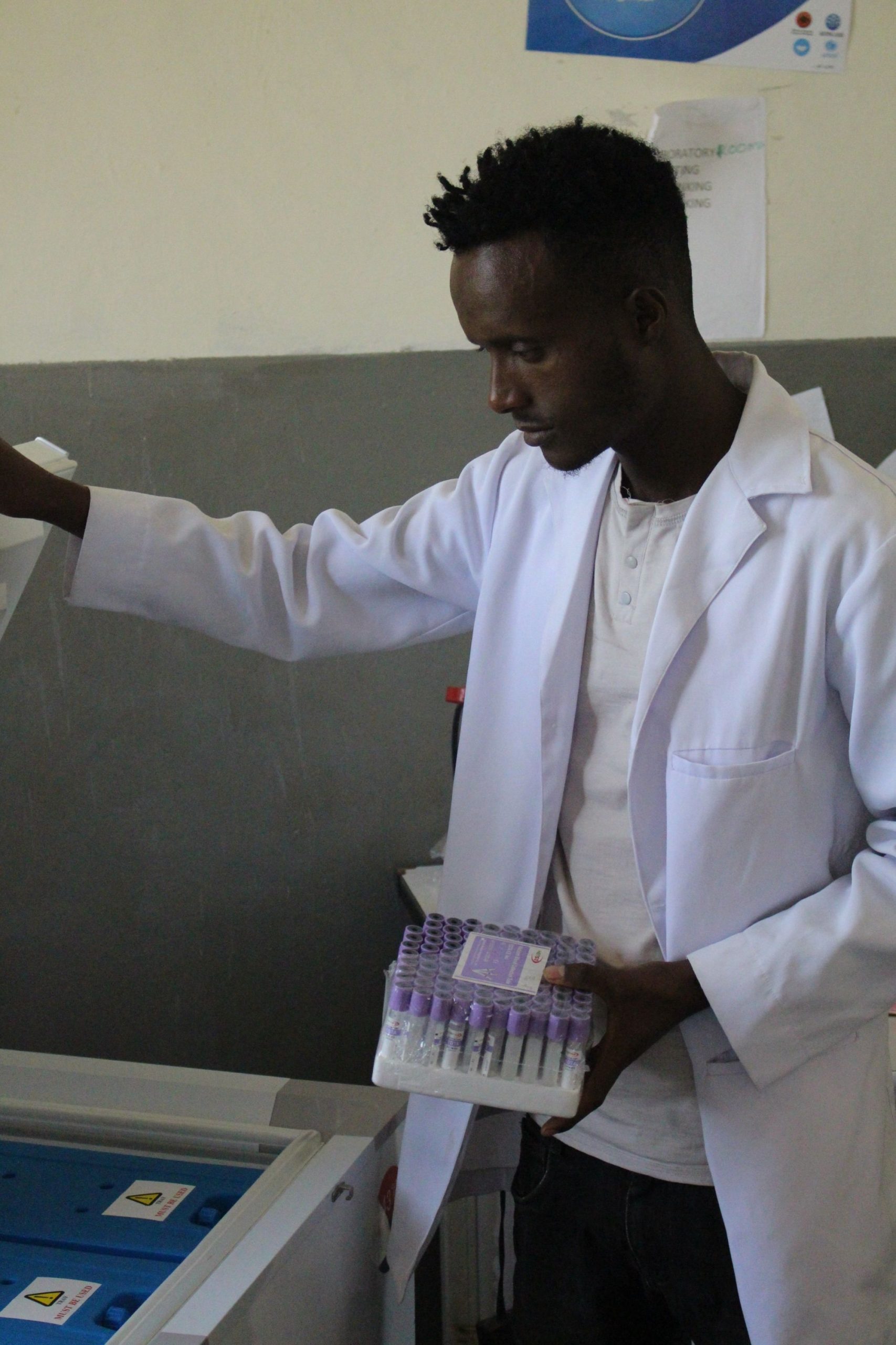 EnDev and ESDS Electrifying Health Centres in Uganda - EnDev